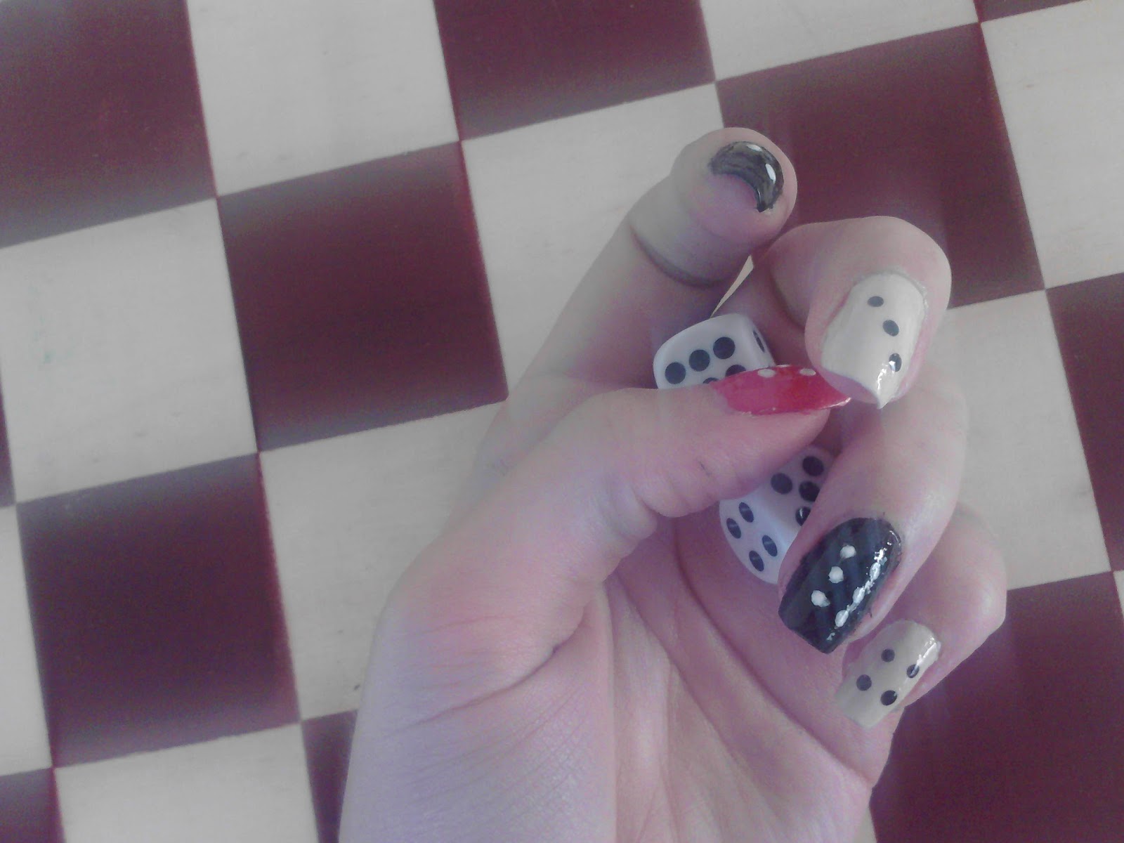 DIY and TV Series !!!: Zaria(Dice Nail Art)